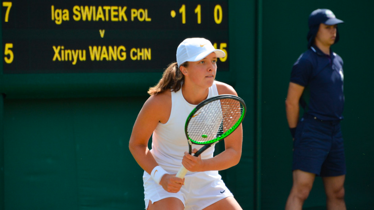 The evolution of tennis rackets - SportReTiNA